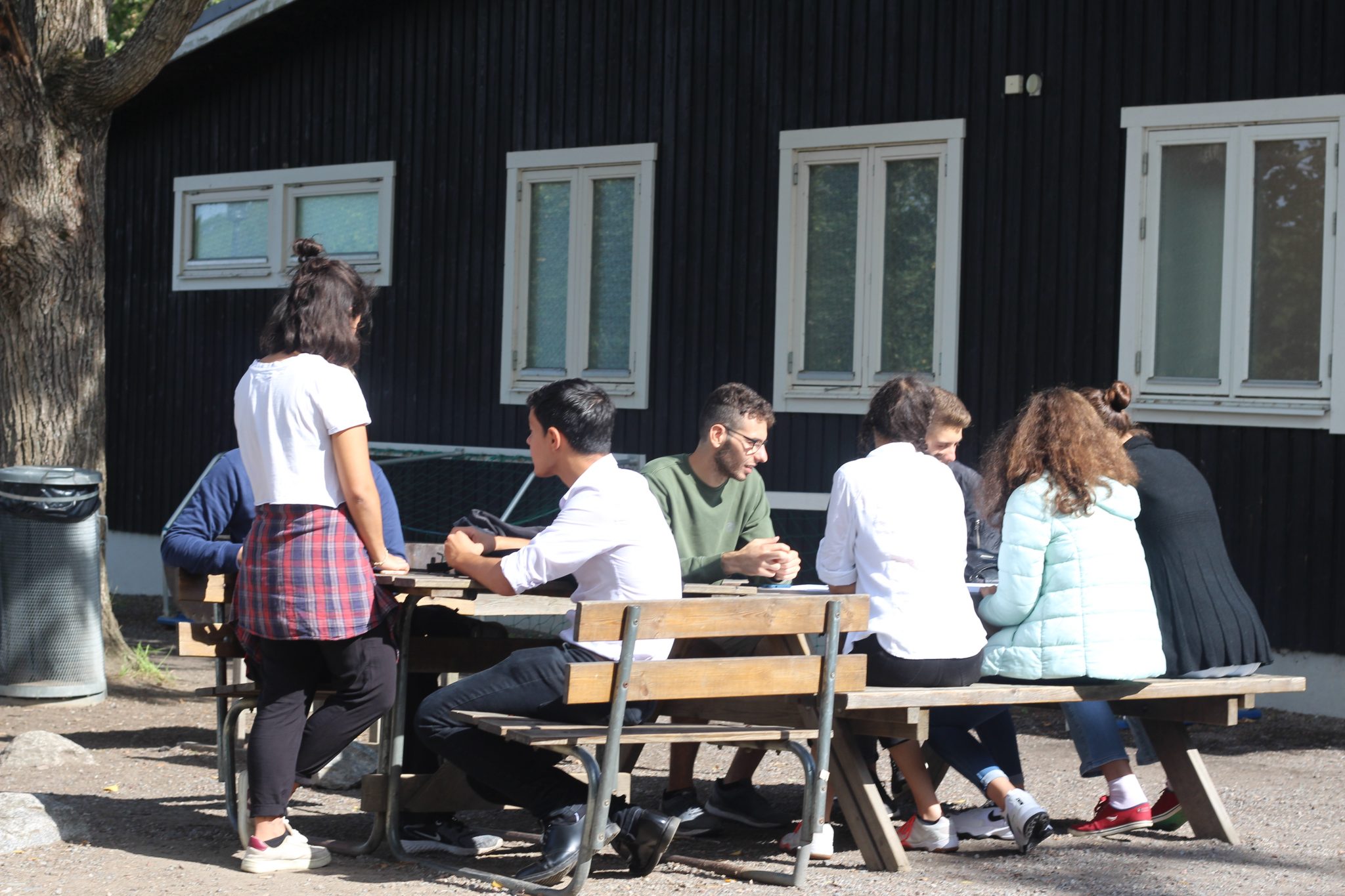 Learn to be Intercultural! Using Intercultural Activities in the Classroom!
